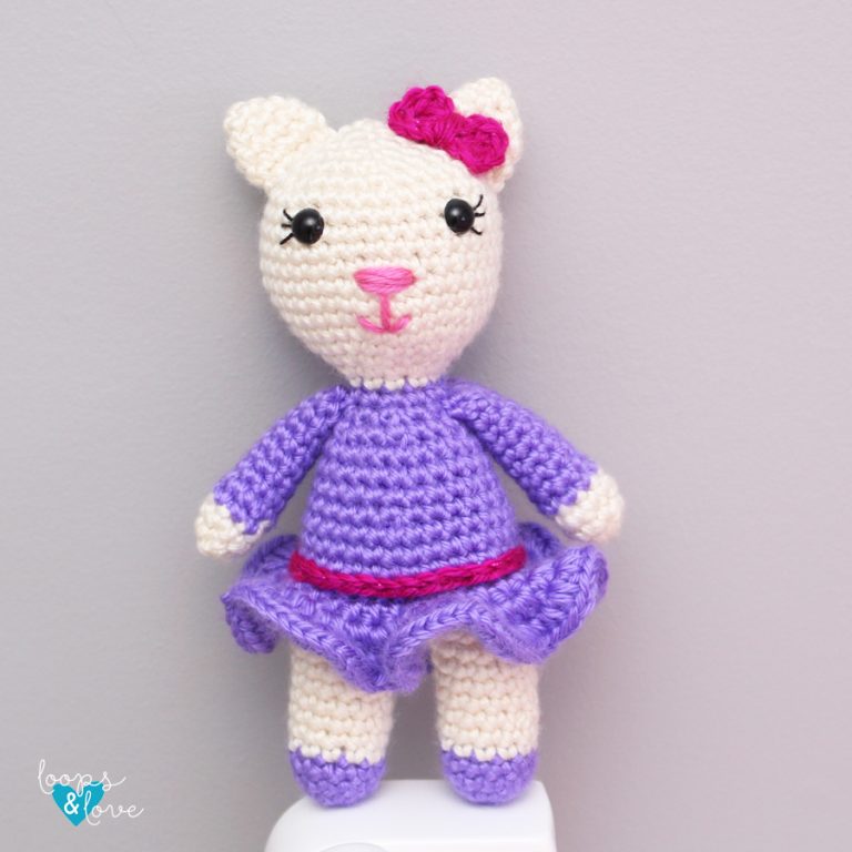 Mini Kitty Amigurumi - Free Crochet Pattern Loops & Love Crochet