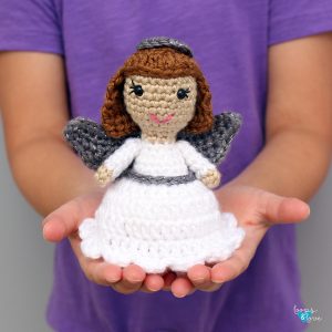 Mini Angel Amigurumi - Free Crochet Pattern Loops & Love Crochet
