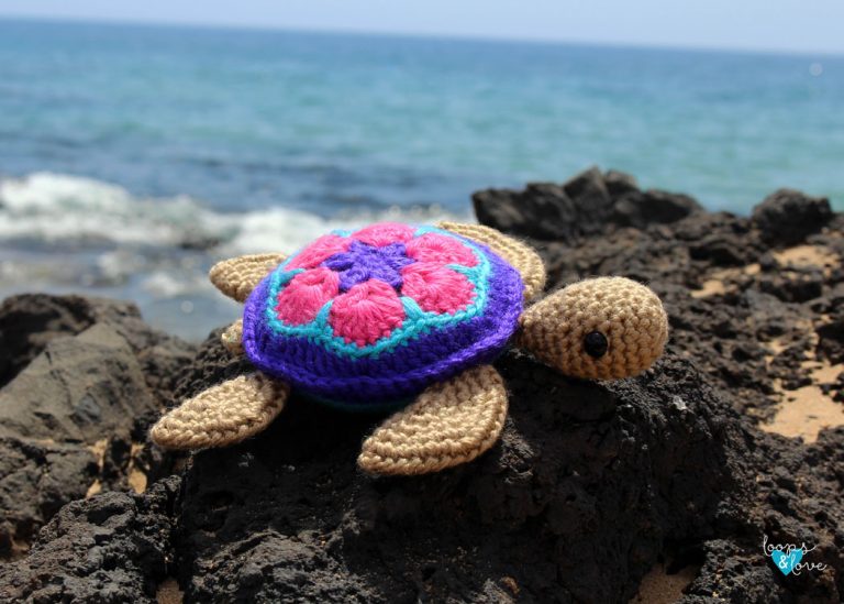 Sea Turtle Amigurumi - Free Crochet Pattern Loops & Love Crochet