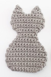 Ragdoll Cat Ornament - Free Crochet Pattern Loops & Love Crochet