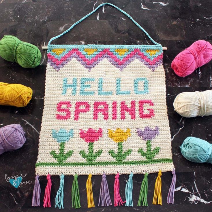 Spring Wall Hanging - Free Crochet Pattern Loops & Love Crochet
