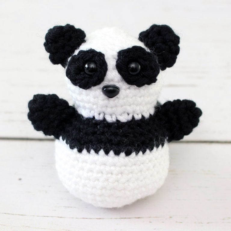 Mini Panda Amigurumi - Free Crochet Pattern Loops & Love Crochet