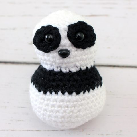 Mini Panda Amigurumi - Free Crochet Pattern Loops & Love Crochet