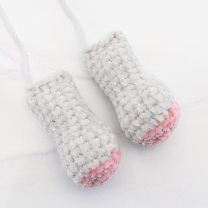 Mini Elephant Amigurumi - Free Crochet Pattern Loops & Love Crochet